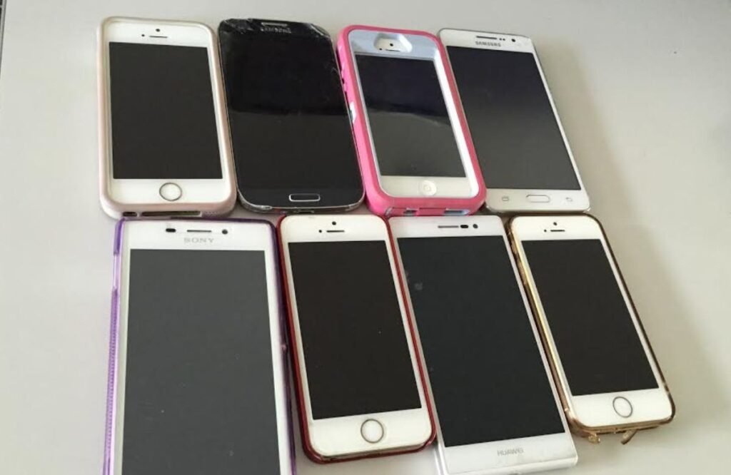 FAMILIAS CONSEJOS PARA COMPRAR CELULARES USADOS.